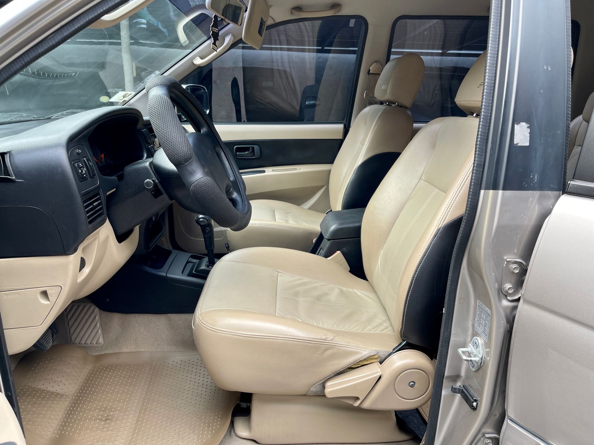 Used & 2nd hand Isuzu Crosswind for Sale in Philippines