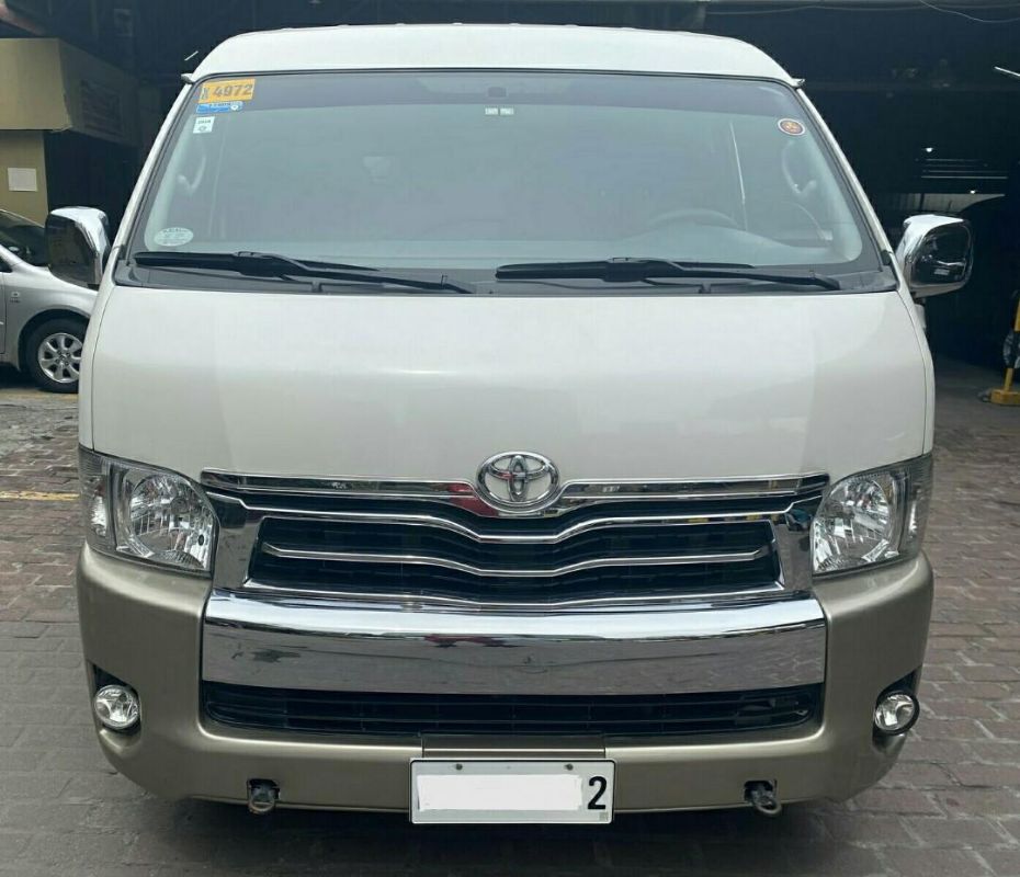Toyota Hiace Commuter 3.0 M/T Price & Specs Philippines | Carmudi.com.ph