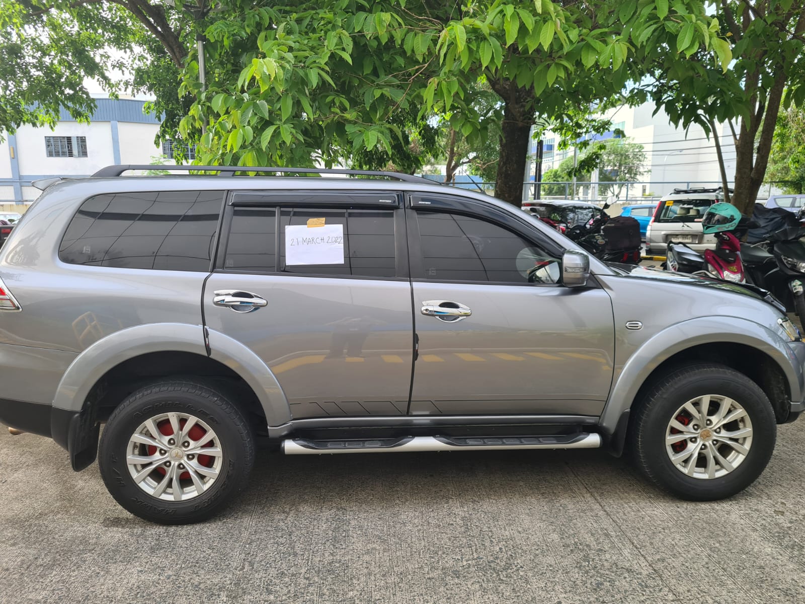 Get Used Mitsubishi Montero Sport 52269 Price & Sellers Information ...