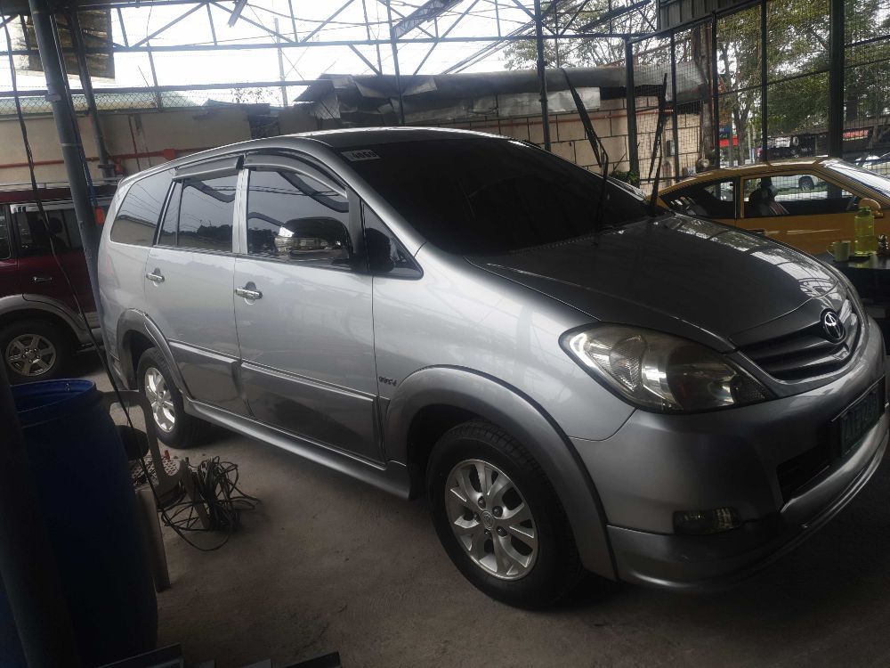 Toyota Innova (2009-2014) Price List Philippines, Promos, Specs - Carmudi