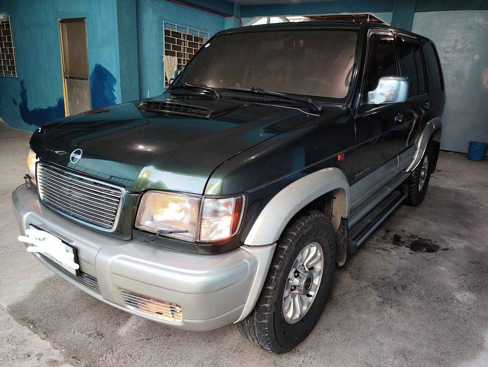 Discontinued Isuzu Trooper Features & Specs | Zigwheels