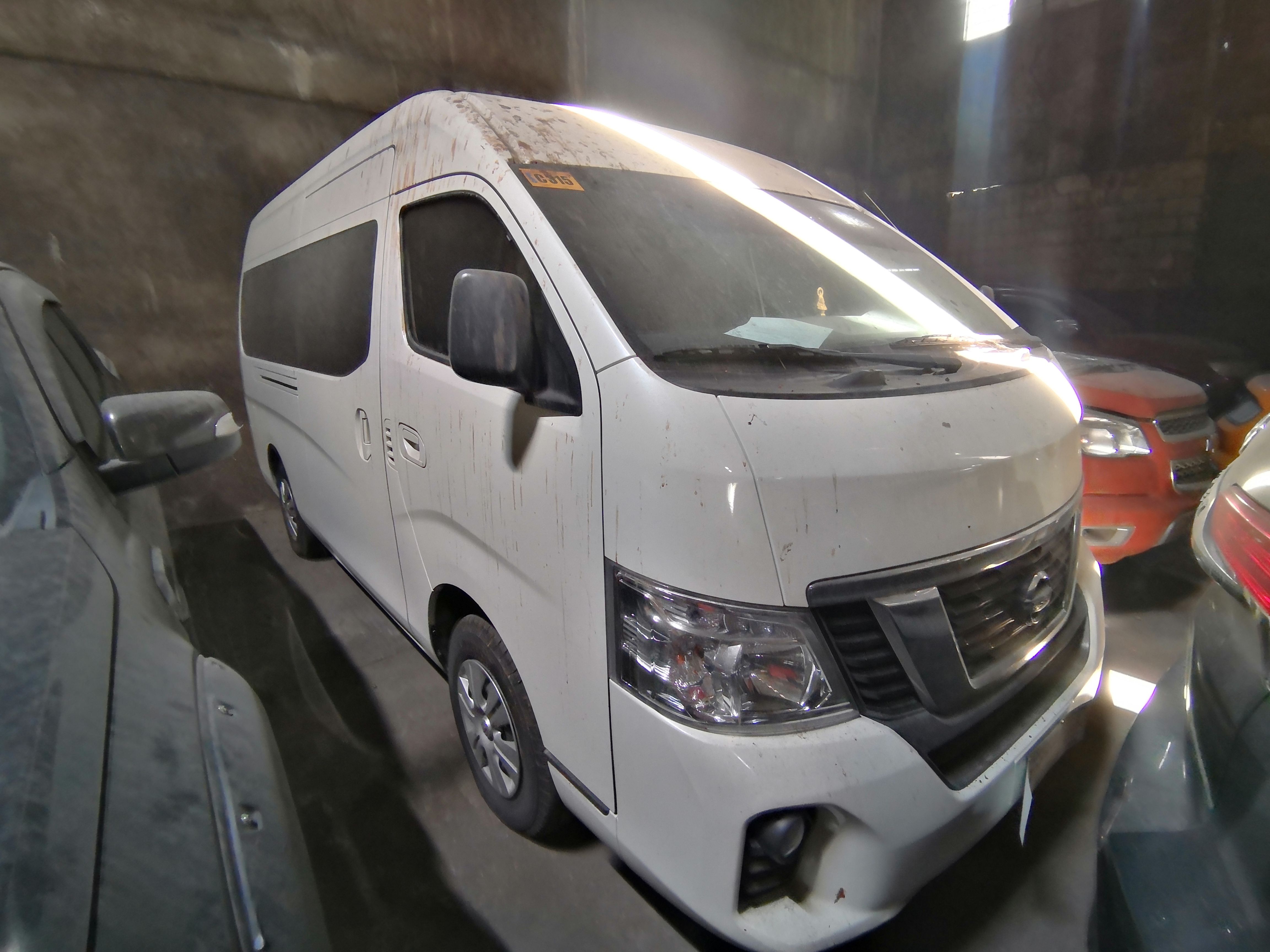 Nissan NV350 Urvan Premium A/T 15-Seater Price & Specs Philippines ...