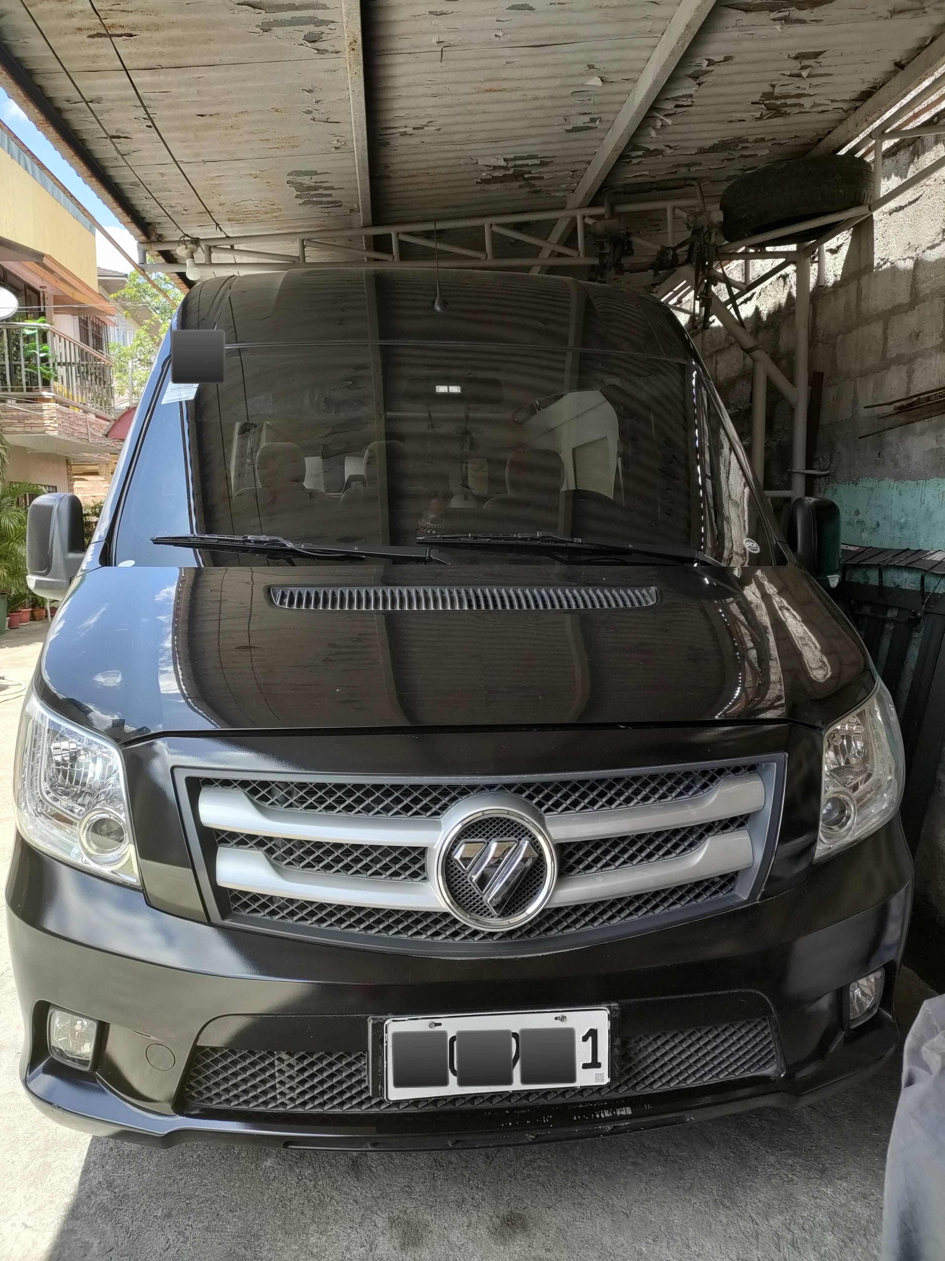 Toyota Hiace LXV Price Philippines, July Promos, Specs & Reviews