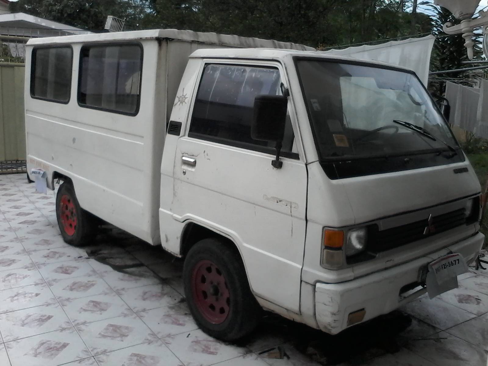 Get Used Mitsubishi L300 37150 Price & Sellers Information | Zigwheels