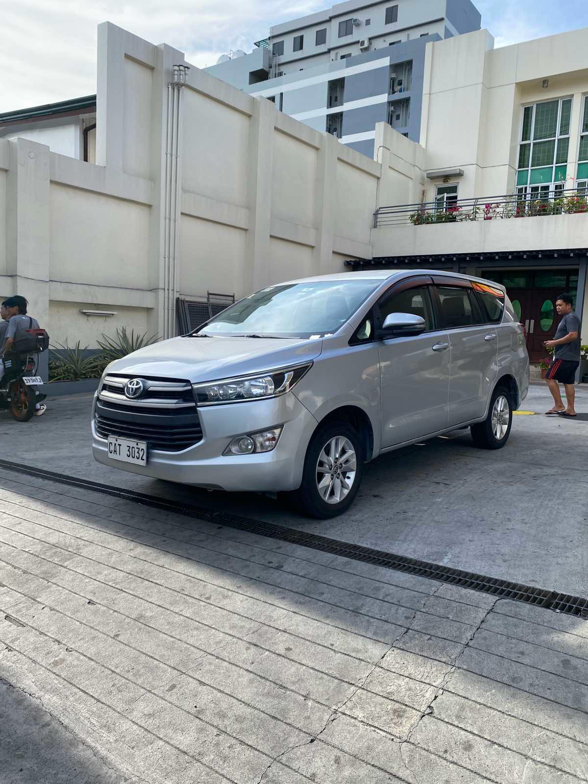 Second Hand & Used Toyota Innova for Sale in Philippines - Carmudi