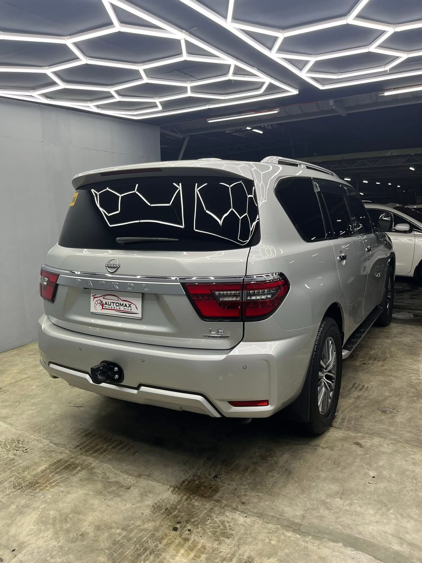 Get Used Nissan Patrol Royale 51680 Price & Sellers Information | Carmudi