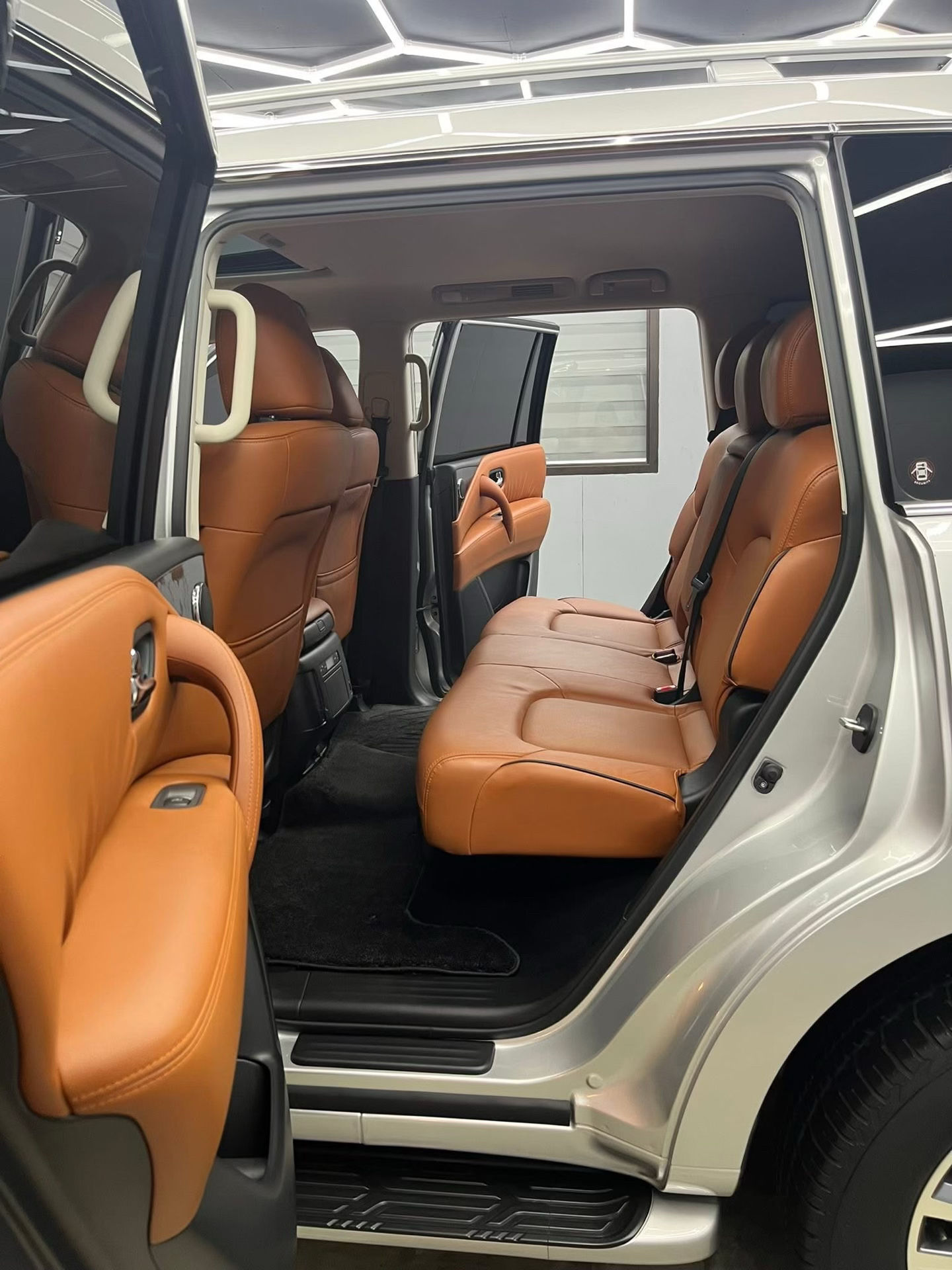 Get Used Nissan Patrol Royale 51680 Price & Sellers Information | Carmudi