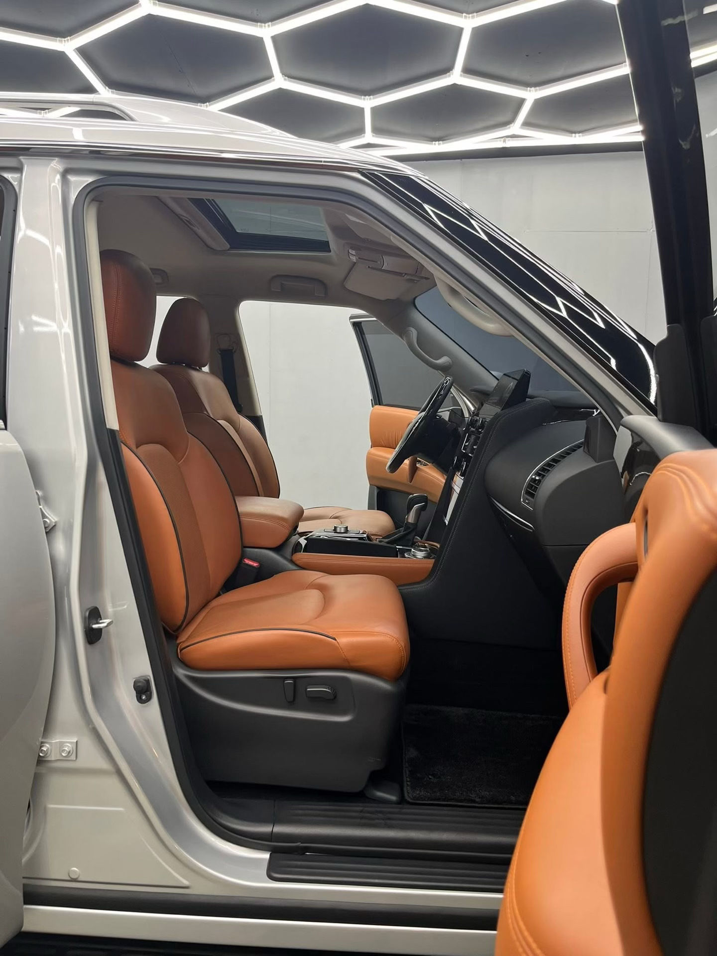 Get Used Nissan Patrol Royale 51680 Price & Sellers Information | Carmudi