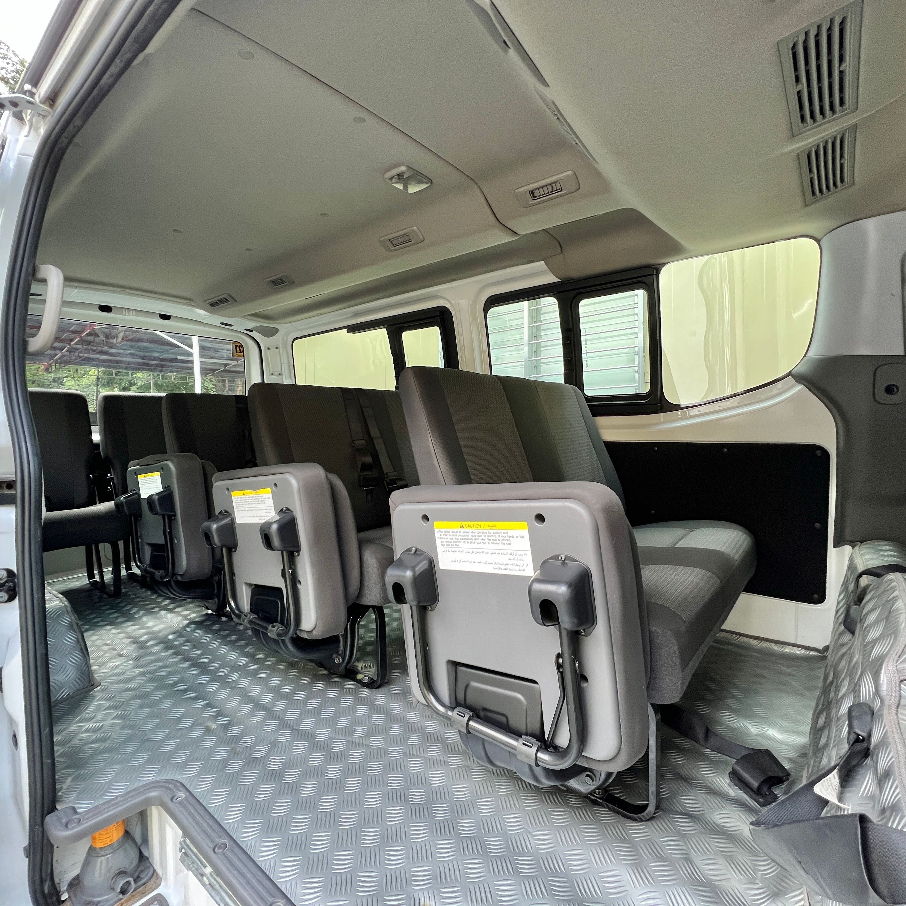 Get Used Nissan NV350 Urvan 39455 Price & Sellers Information | Zigwheels