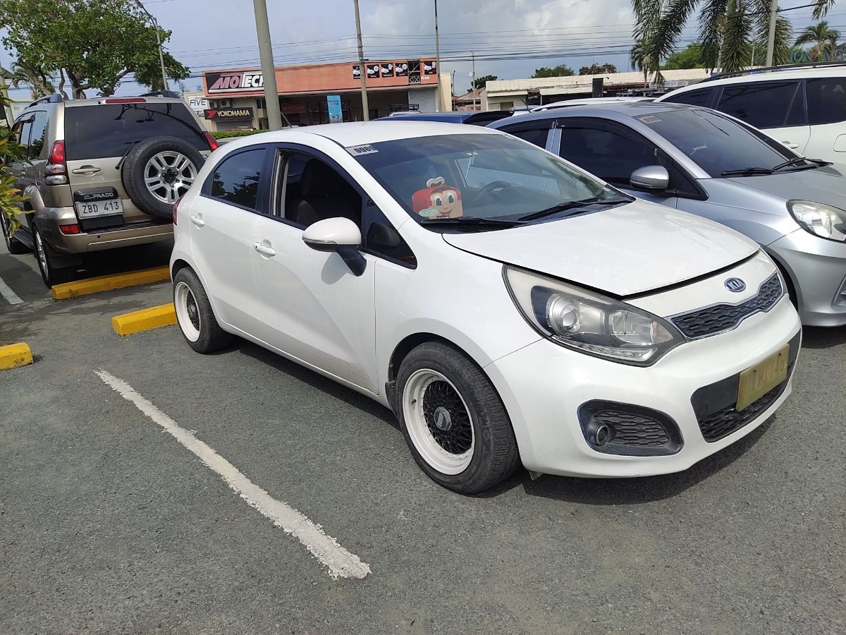 Get Used Kia Rio Hatchback 46219 Price & Sellers Information | Carmudi