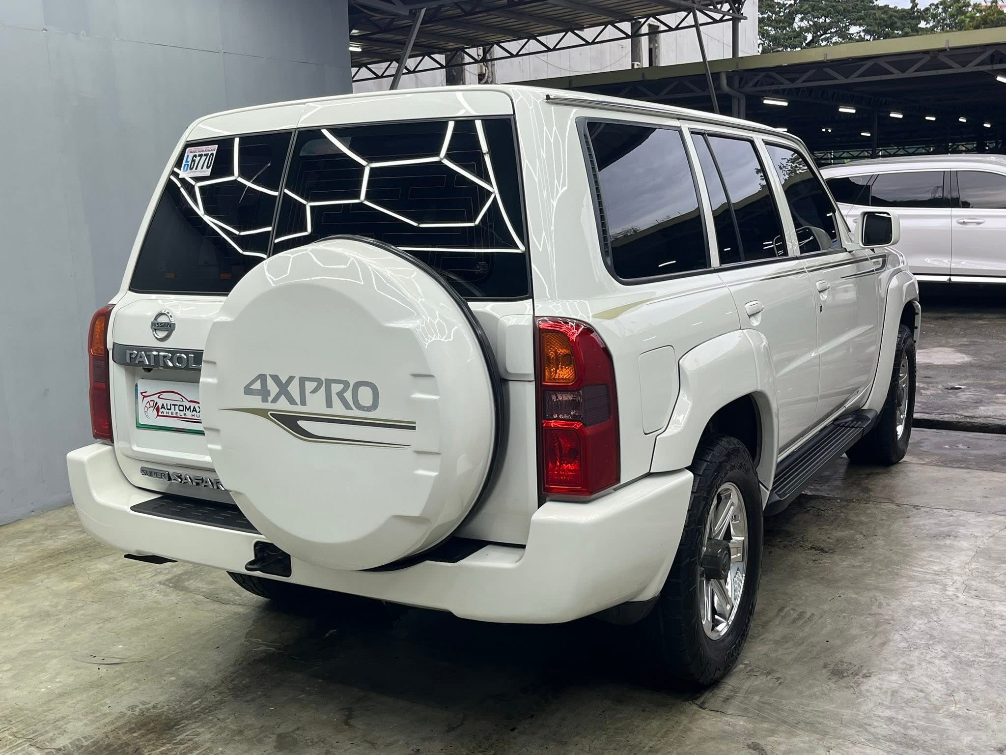 Get Used Nissan Patrol Super Safari 51864 Price & Sellers Information ...
