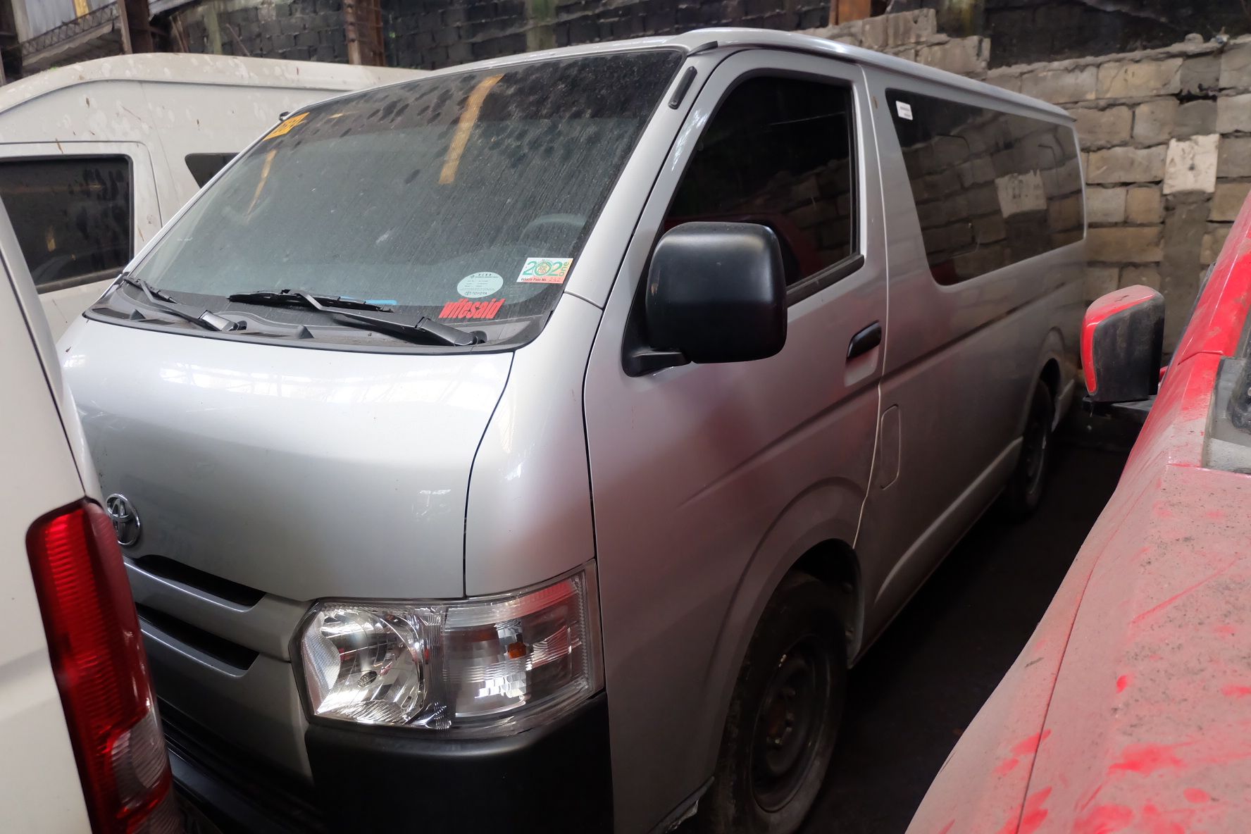 Used & 2nd hand Toyota Hiace for Sale in Philippines