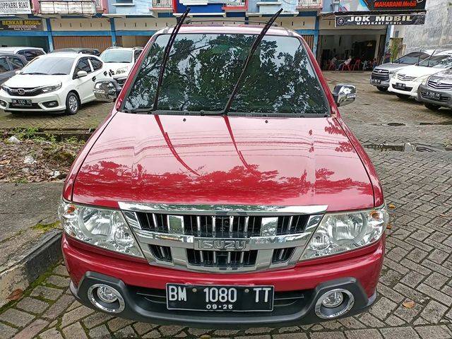 Dapatkan Informasi Harga & Penjual Mobil Bekas Isuzu Panther 2015 ...