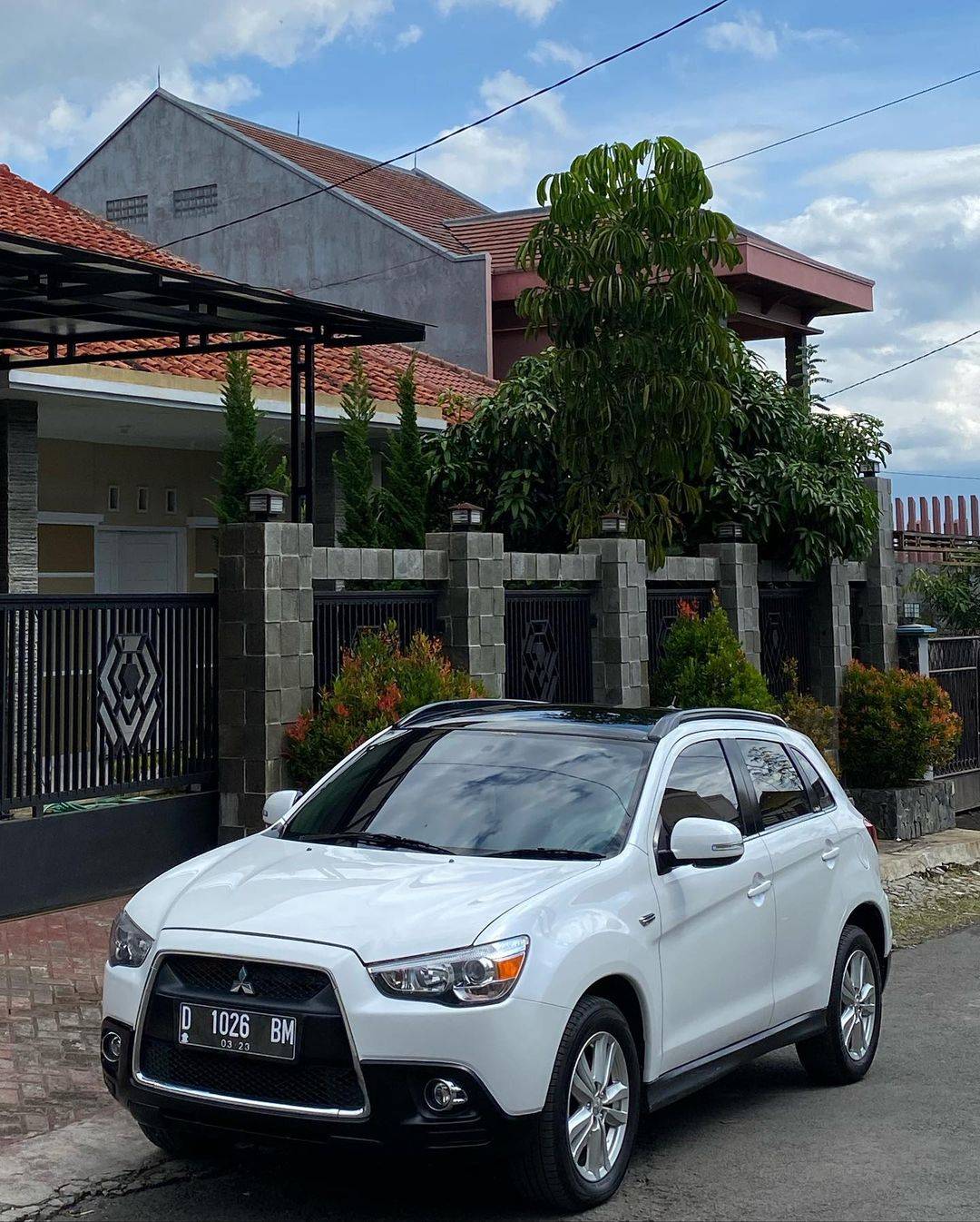 Spesifikasi Mitsubishi Outlander Sport - konfigurasi & Fitur | Oto