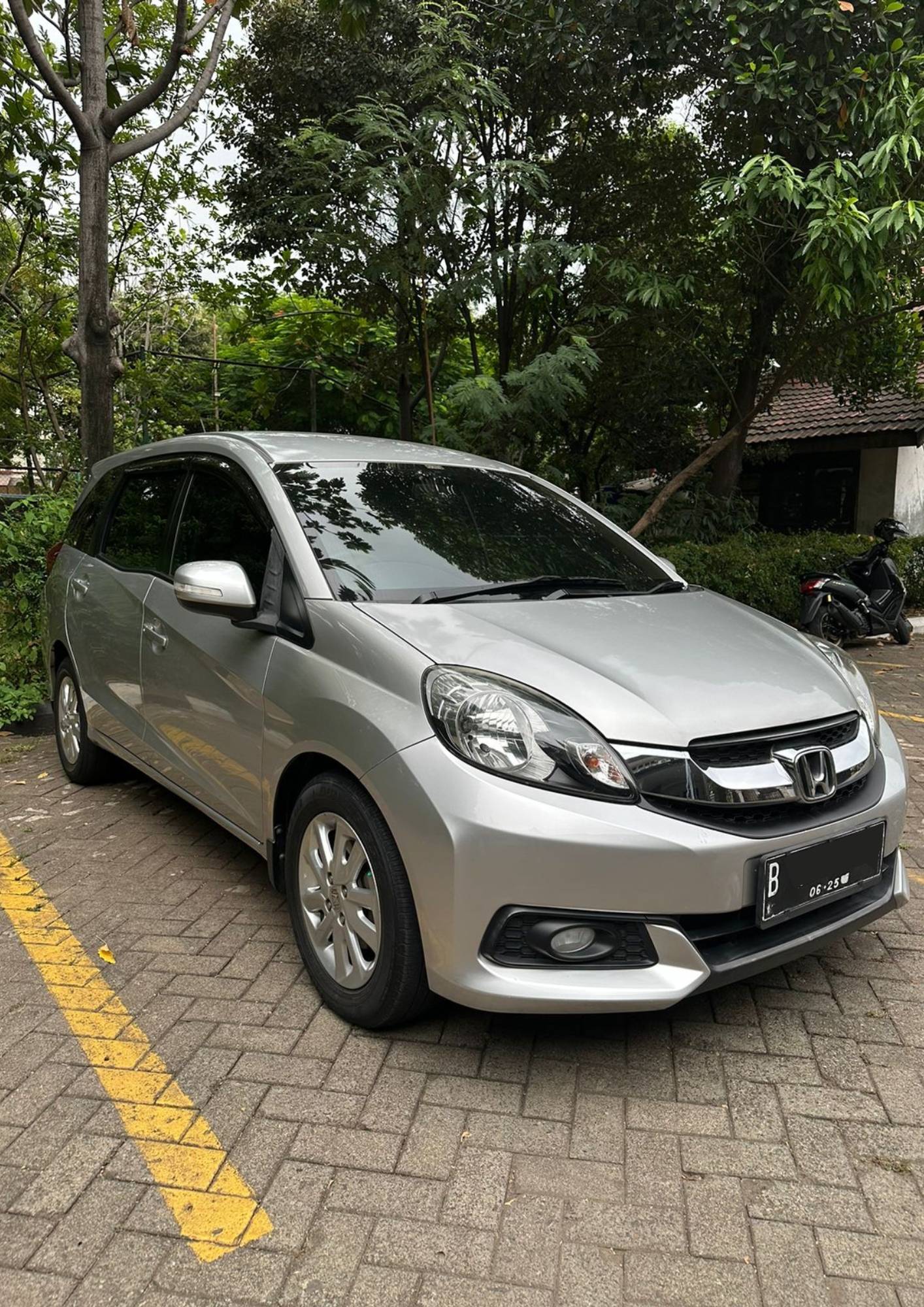 Honda Indonesia - Daftar Harga Mobil Honda Terbaru | Oto