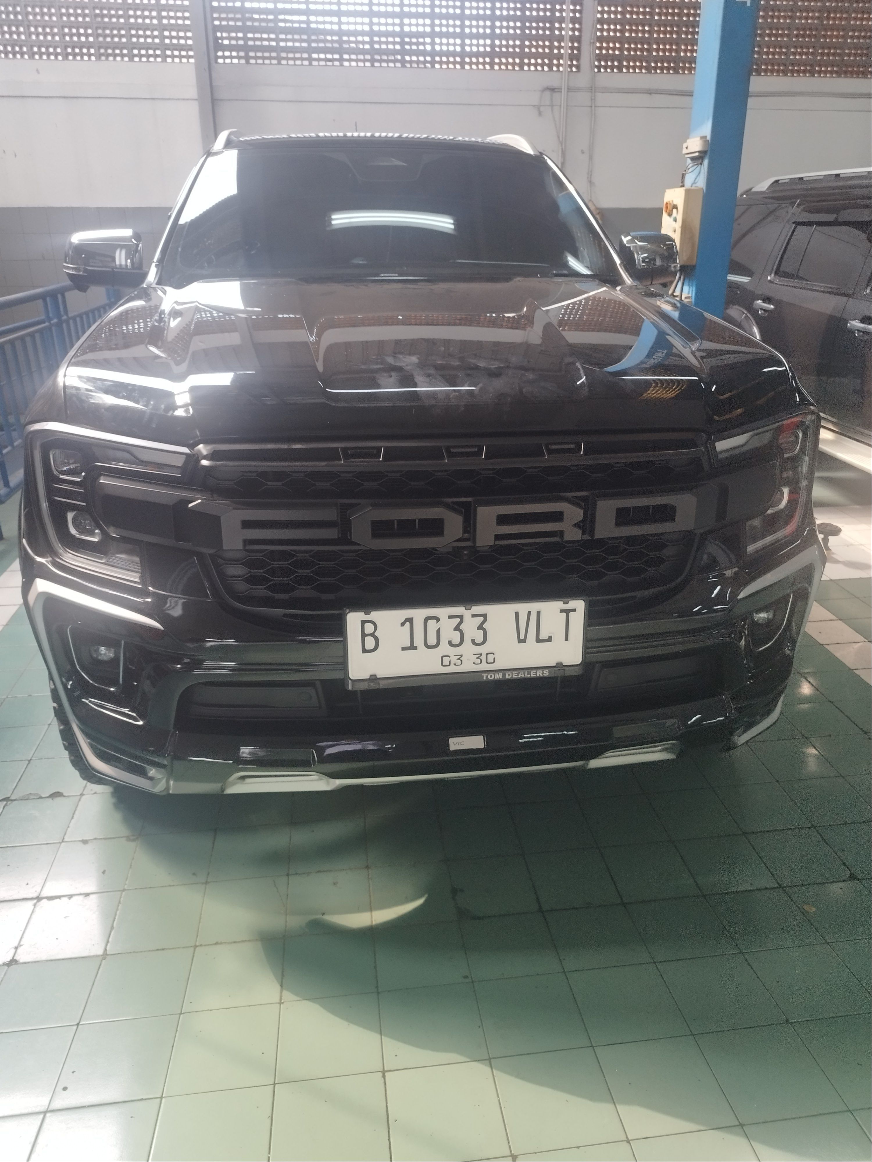 Dapatkan Informasi Harga & Penjual Mobil Bekas Ford Everest 2025 672643 ...