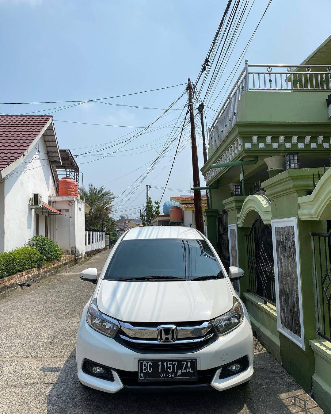 Honda Mobilio Specification - All Details & Features | Oto