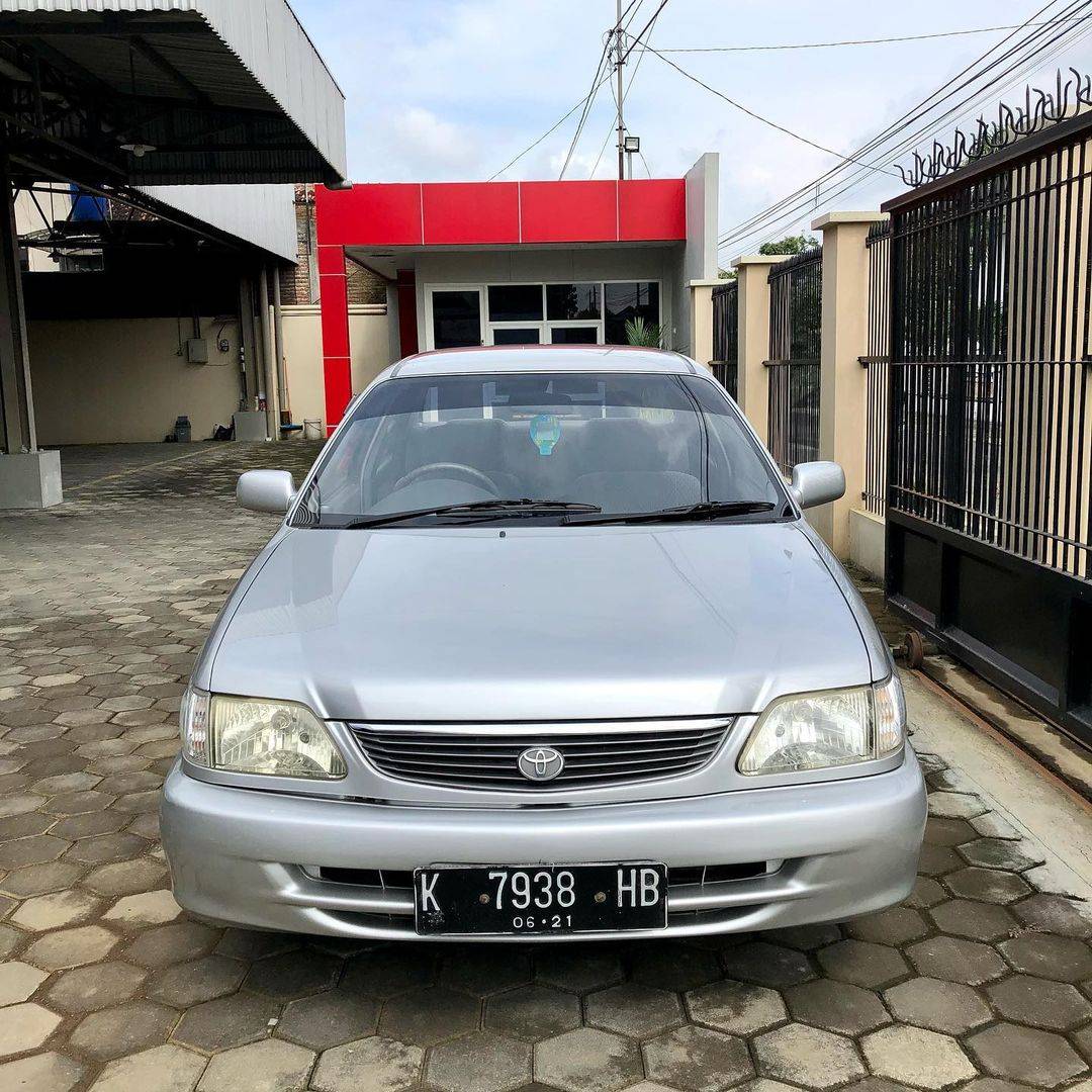 Mobil apa yang paling banyak dibandingkan dengan Toyota Soluna? - Oto