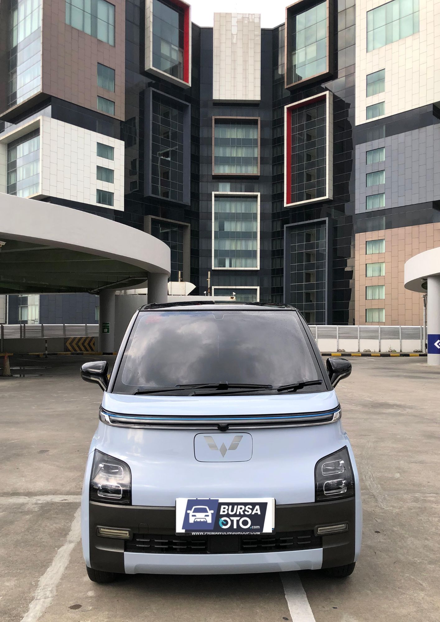 Get Used Wuling EV 2023 671543 Price & Sellers Information | Zigwheels