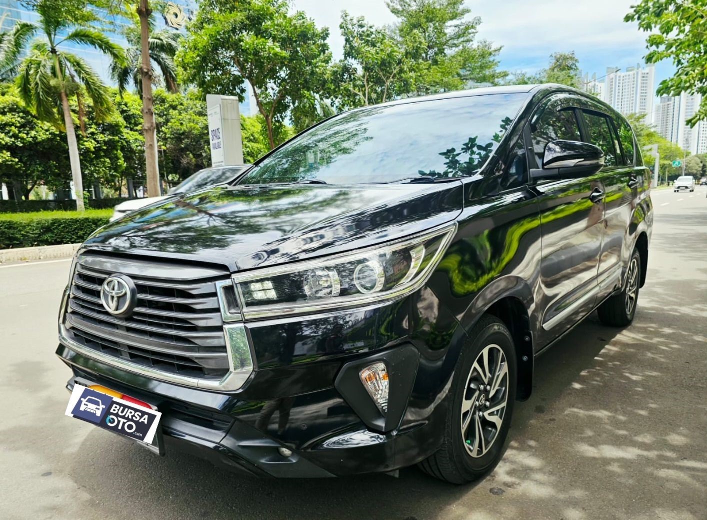 Get Used Toyota Innova 2021 671896 Price & Sellers Information | Zigwheels