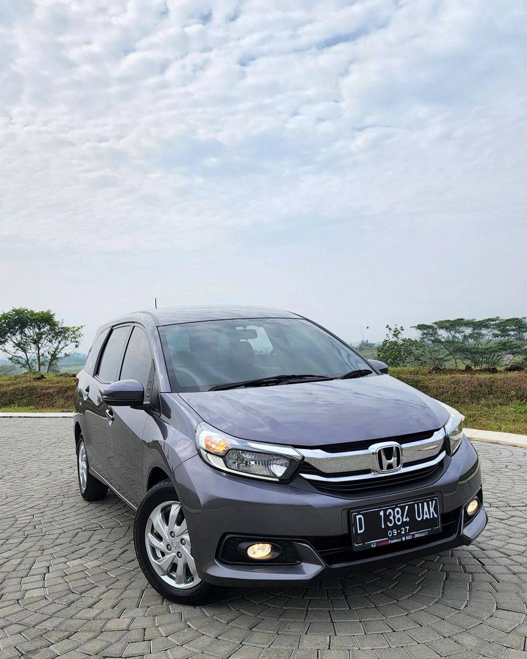 Honda CR-Z Price in Bandung - Know Loan Simulations & Installment | Oto