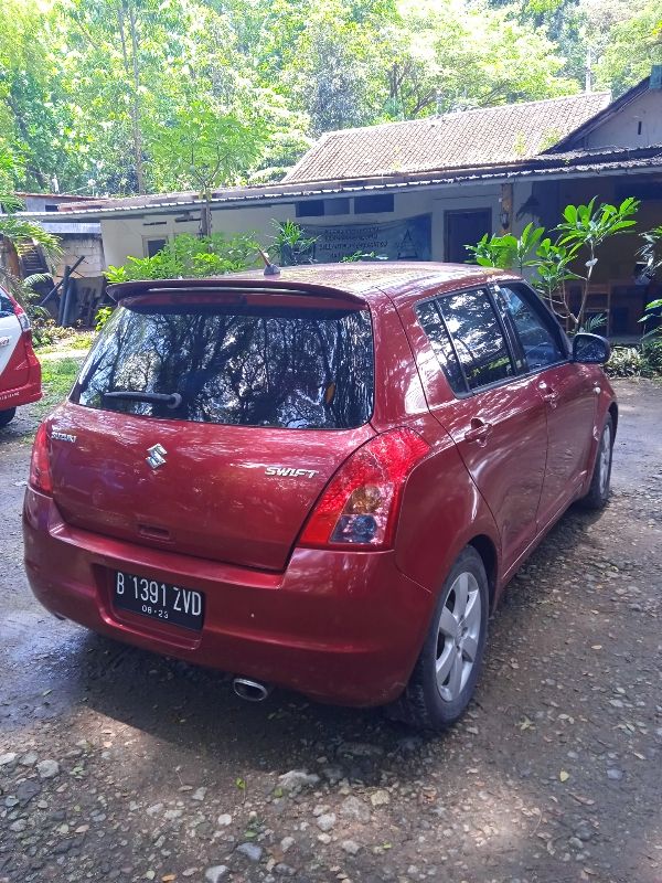 Harga Mobil Suzuki Swift Bekas Murah Di Maret 2022 - Zigwheels Indonesia