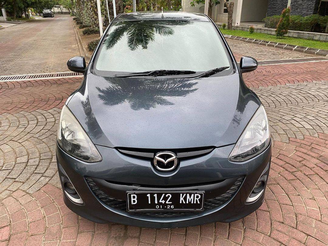 Gambar Mazda RX-8 - Lihat Foto Interior & Eksterior | Oto
