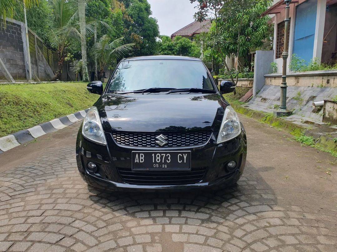 Harga Suzuki Swift 2025 di Indonesia, DP, Cicilan & Promo April ...