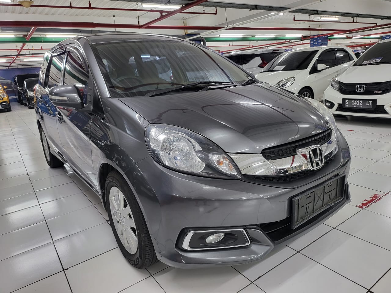 Cari Garasi Banana | Dealer Mobil Bekas Bogor | Oto