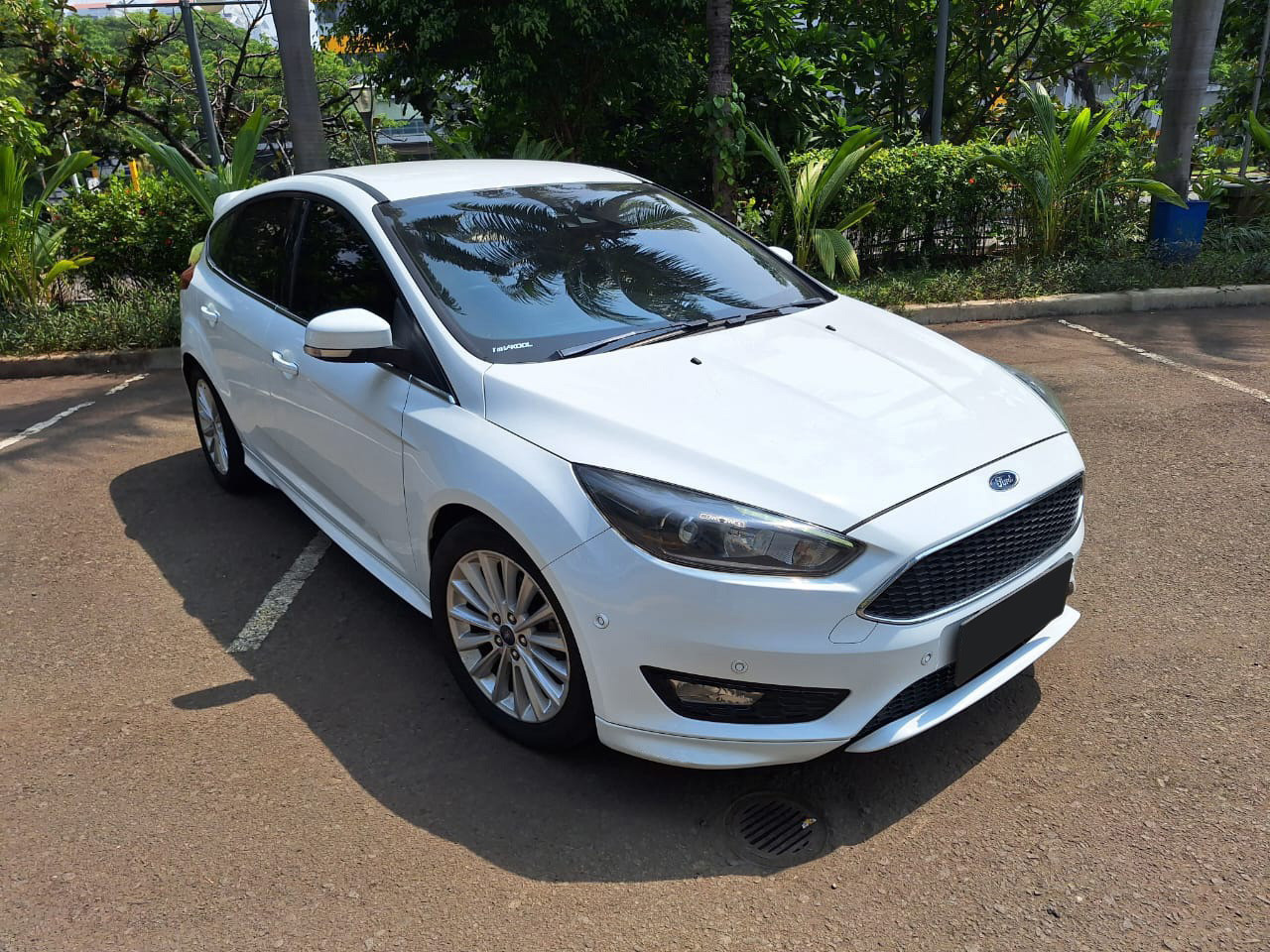 Ford Focus Price in Surabaya - Know Loan Simulations & Installment | Oto