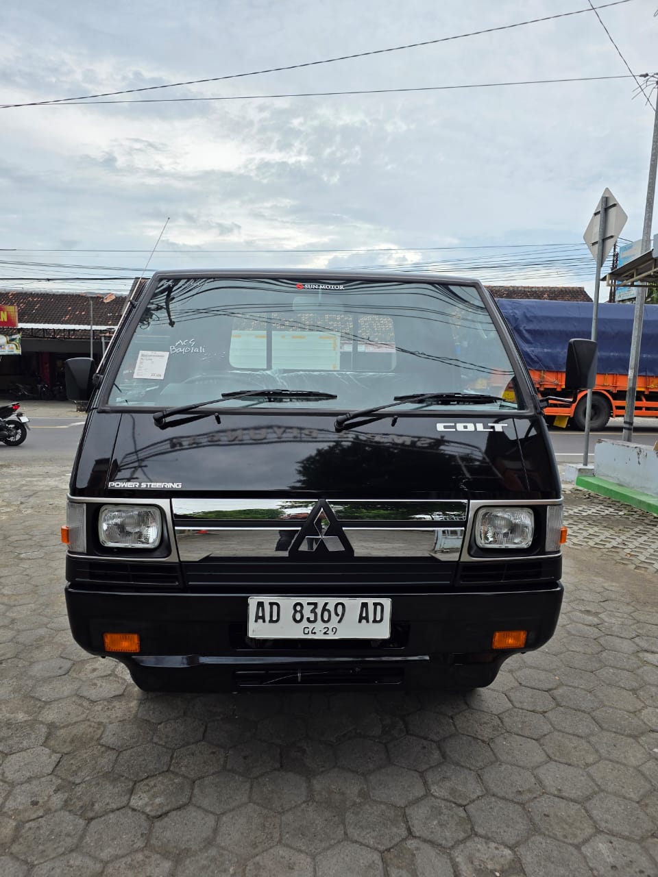 Mitsubishi L300 2025 Harga, Review, Spesifikasi & Promo Oktober ...