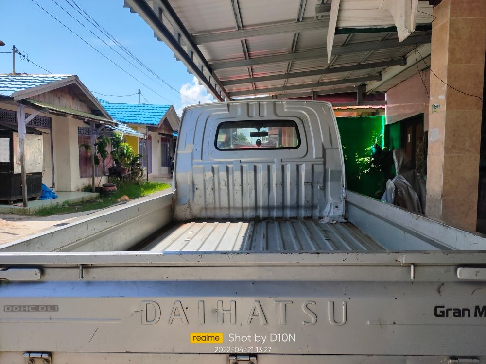 Discontinued Daihatsu Grand Max Features & Specs | Oto