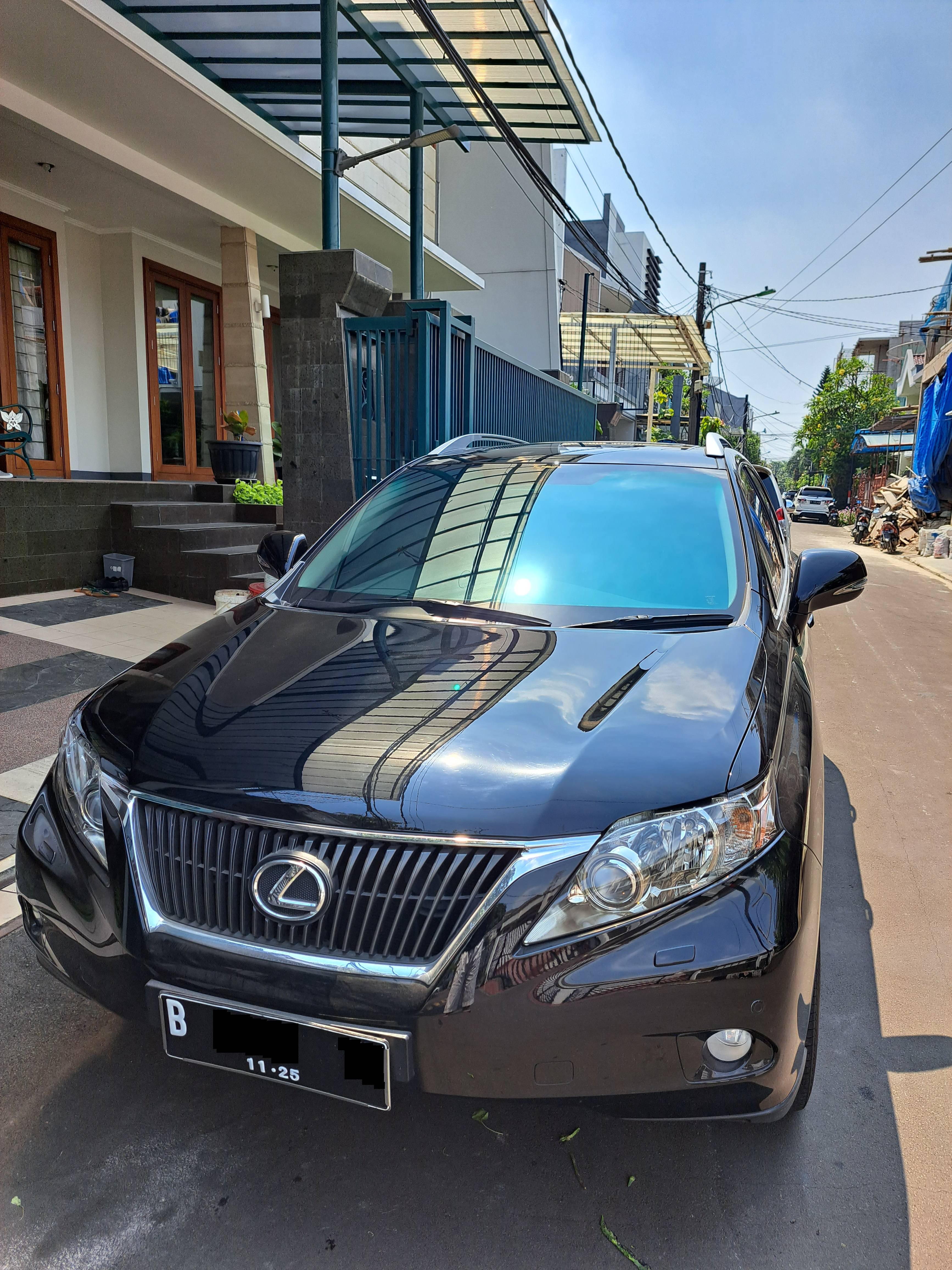 Gambar Lexus RX 350 - Lihat Foto Interior & Eksterior | Oto