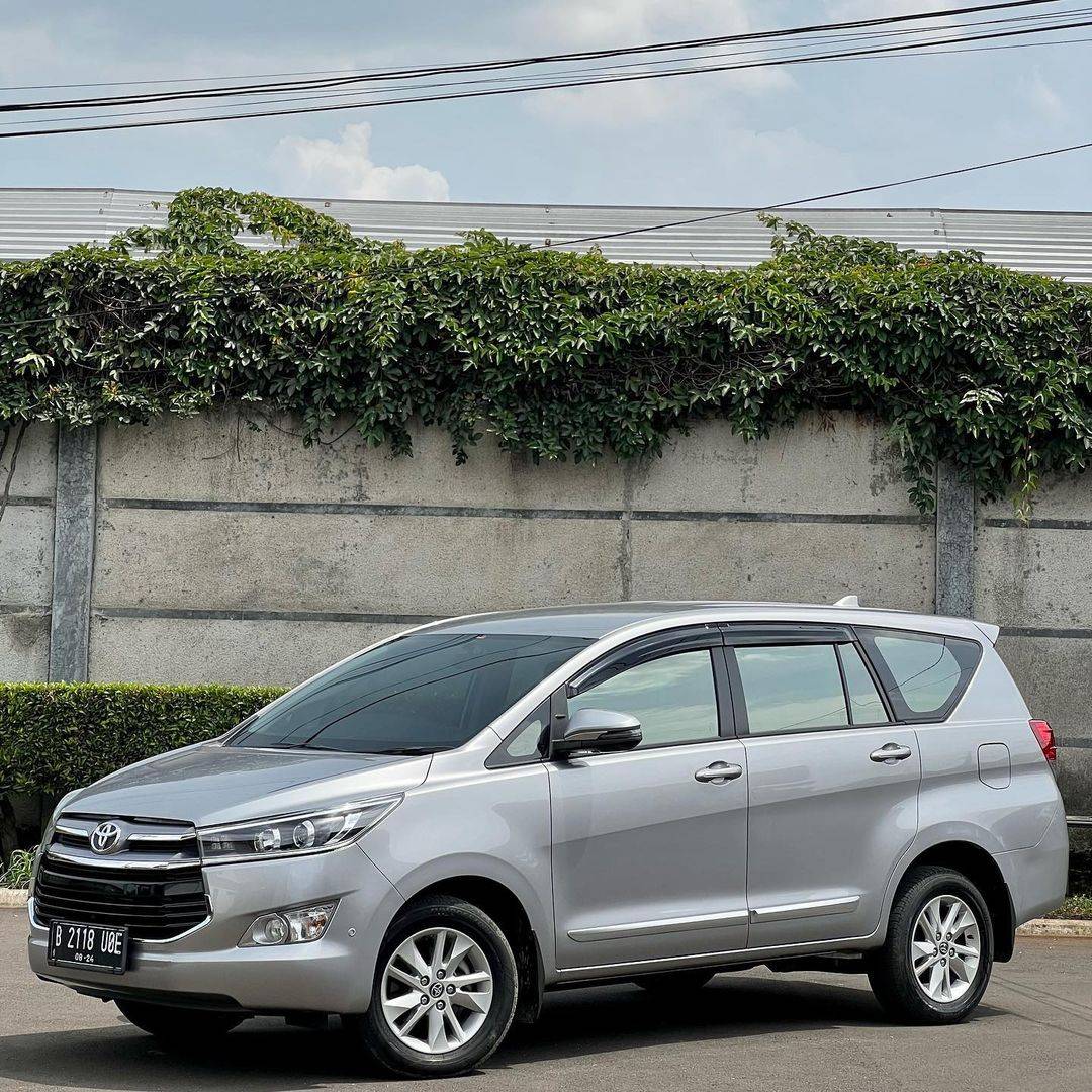 Harga OTR Toyota Kijang Innova Zenix 2025 di Mojokerto - Lihat Simulasi ...