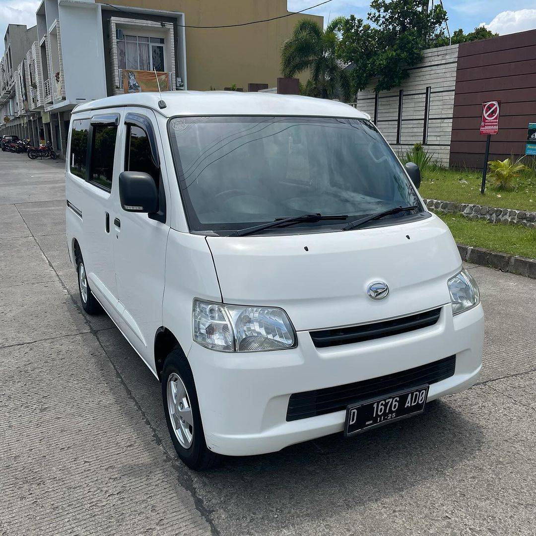 Harga OTR Daihatsu Gran Max MB 2024 di Bogor - Simulasi Kredit ...