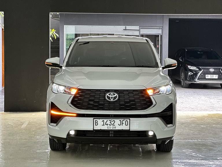 Toyota Kijang Innova Zenix 2024 Specification - All Details & Features ...