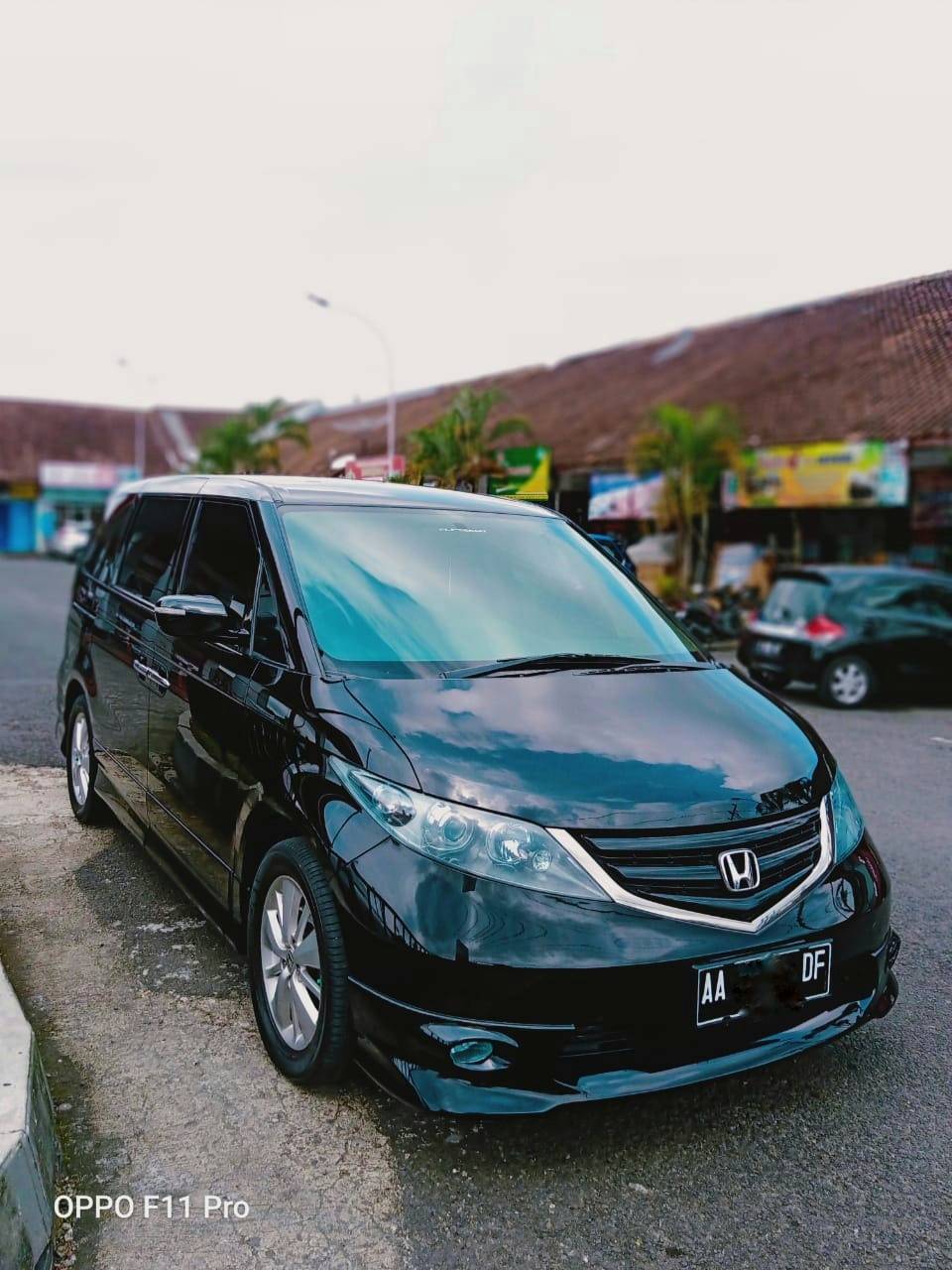 Honda Elysion 2021 Specifications & Features - Zigwheels Indonesia