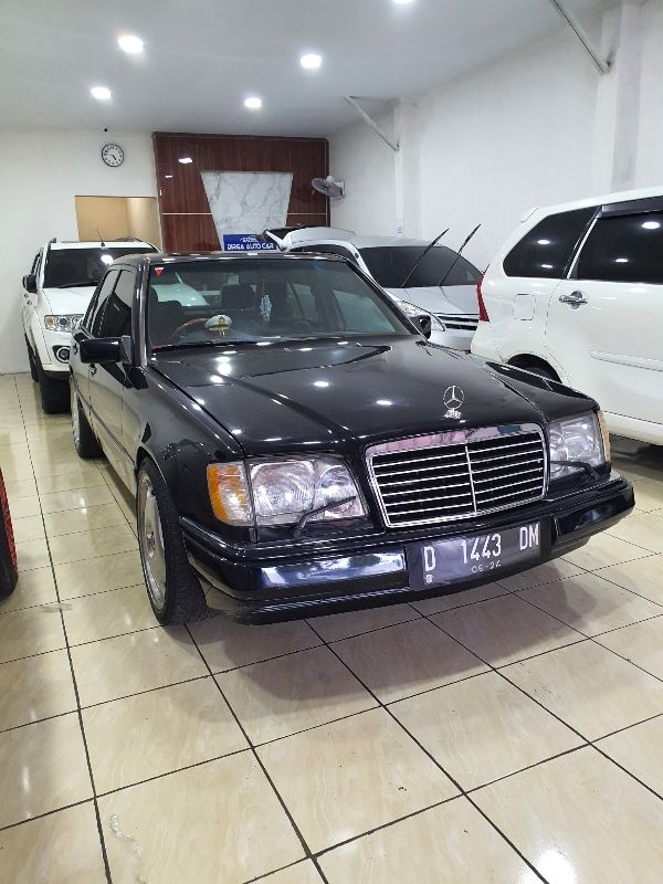 Harga OTR Mercedes Benz A-Class 2022 di Bekasi - Simulasi Kredit ...