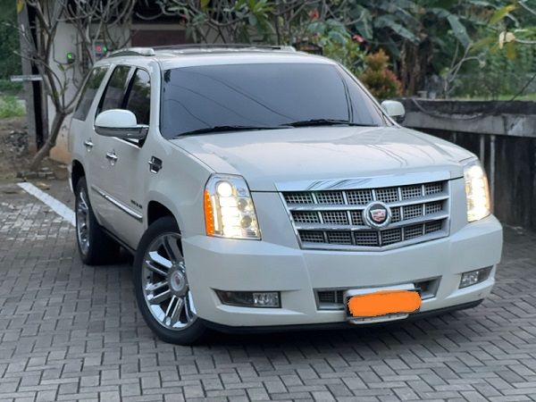 Cadillac Escalade Harga, Review, Spesifikasi & Promo Agustus ...