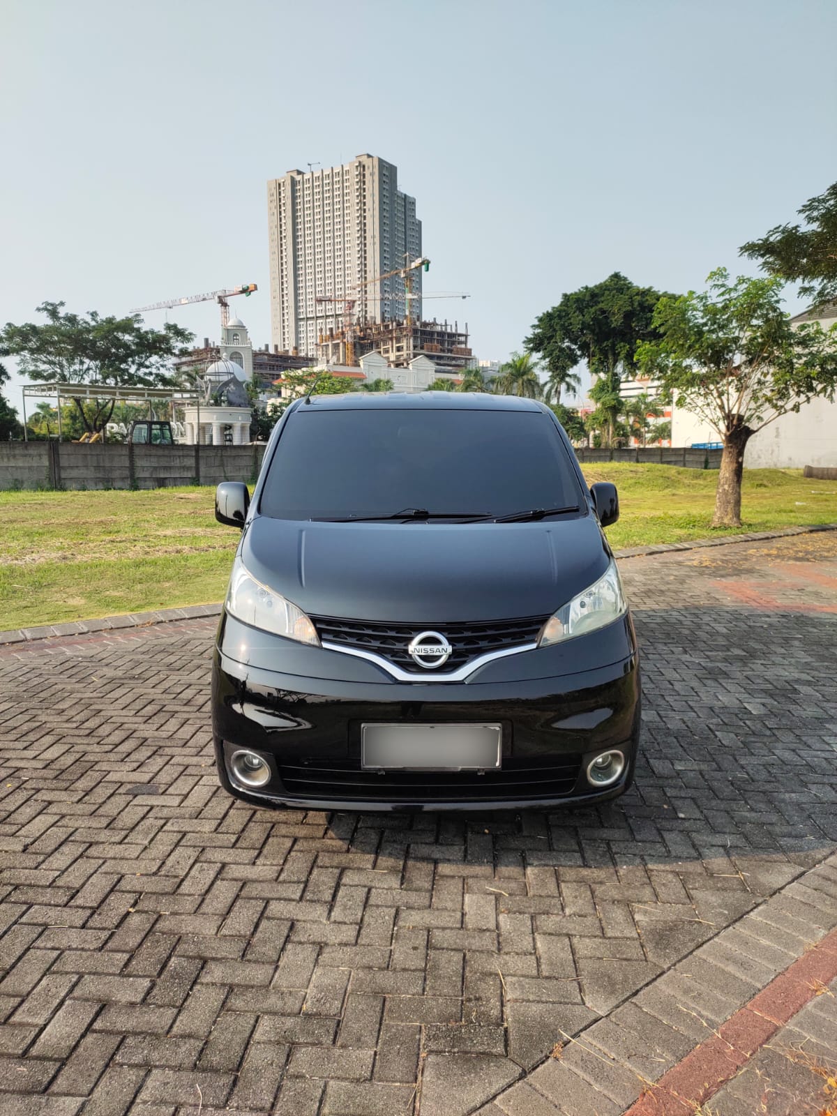 Discontinued Nissan Evalia XV HIGHWAY STAR 1.5L AT Features & Specs | Oto