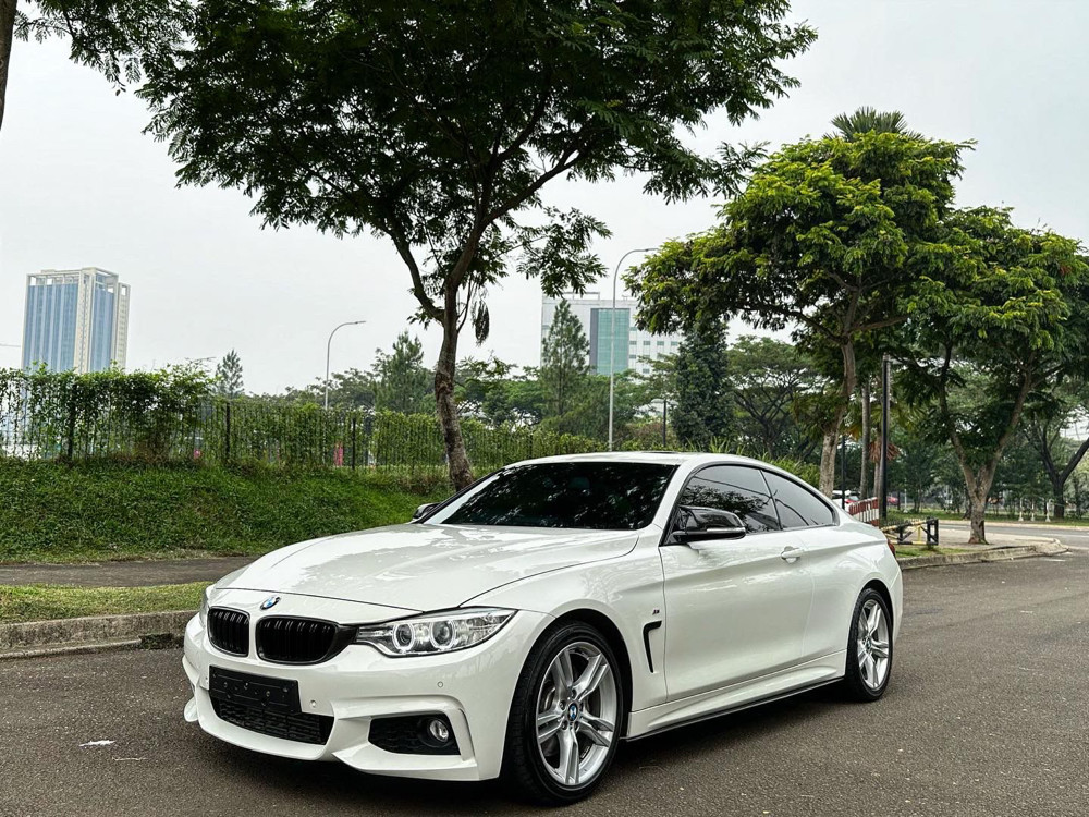 Berapa konsumsi BBM BMW 4 Series Coupe? - Oto