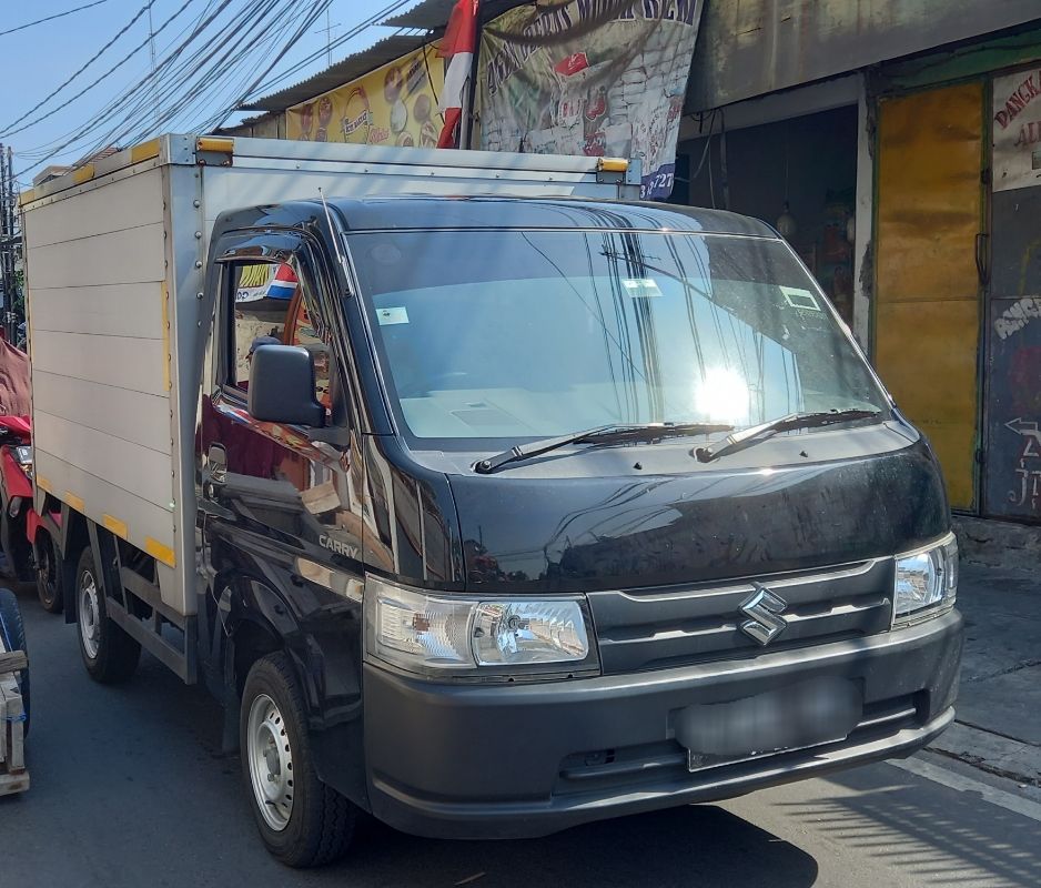 Suzuki Carry Blind Van Specification - All Details & Features | Oto