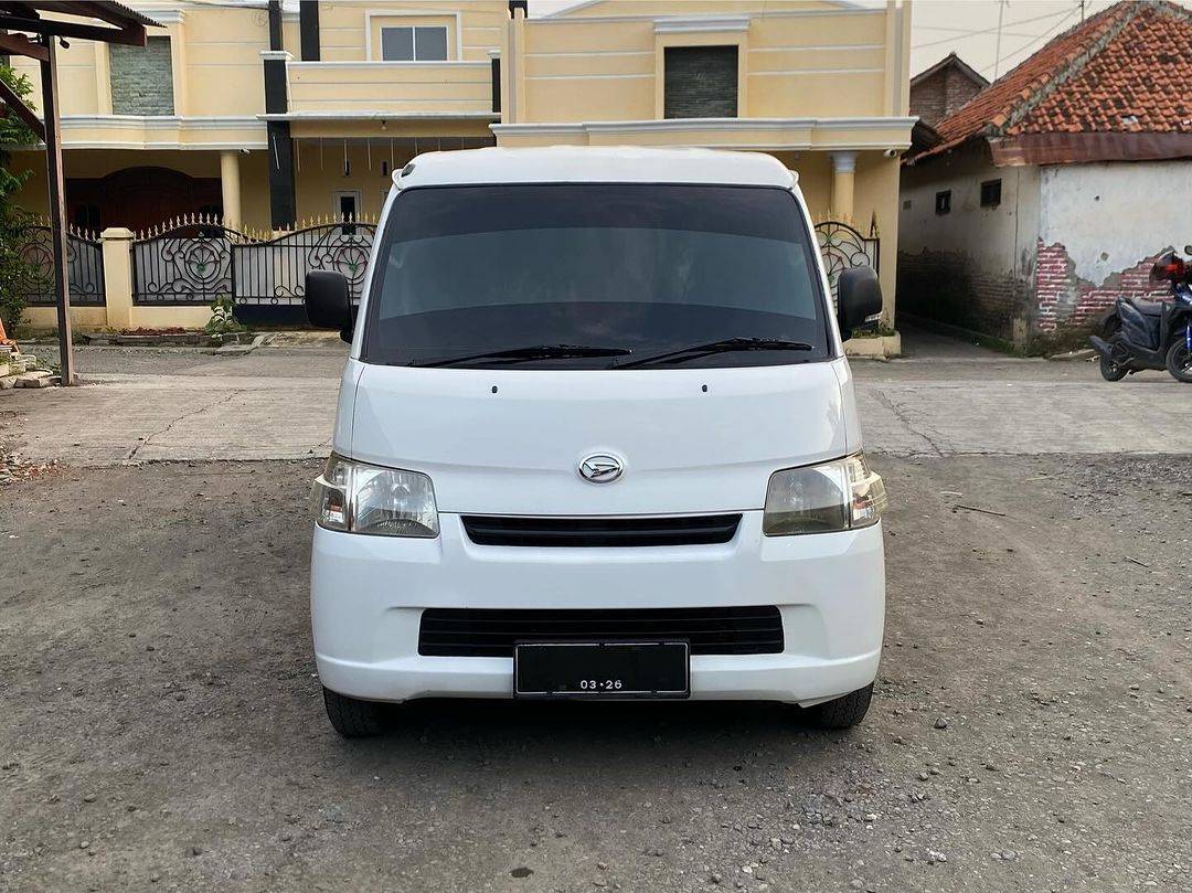 Dapatkan Informasi Harga & Penjual Mobil Bekas Daihatsu Grand Max 2016 ...