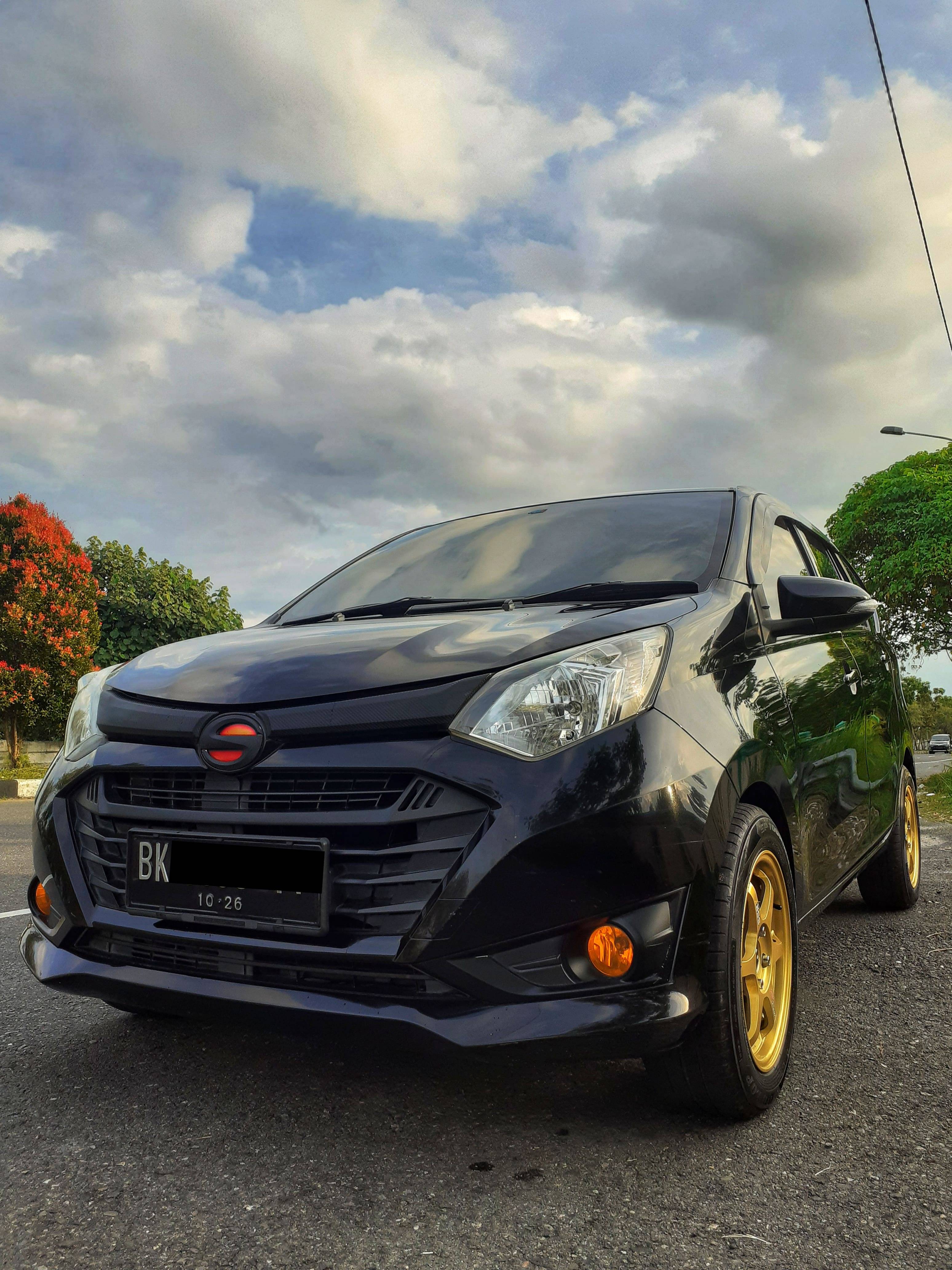 Daihatsu Sigra 2024 Specification - All Details & Features | Oto