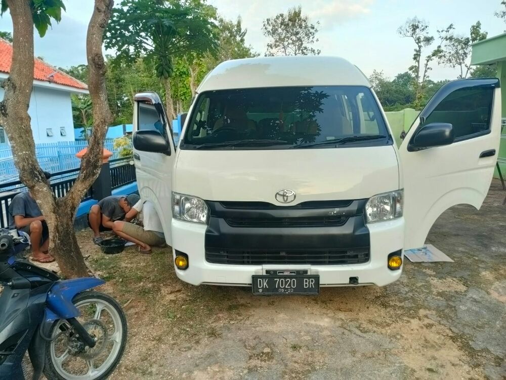 Harga Mobil Toyota Hiace Bekas Murah Di Agustus 2022 - Zigwheels Indonesia