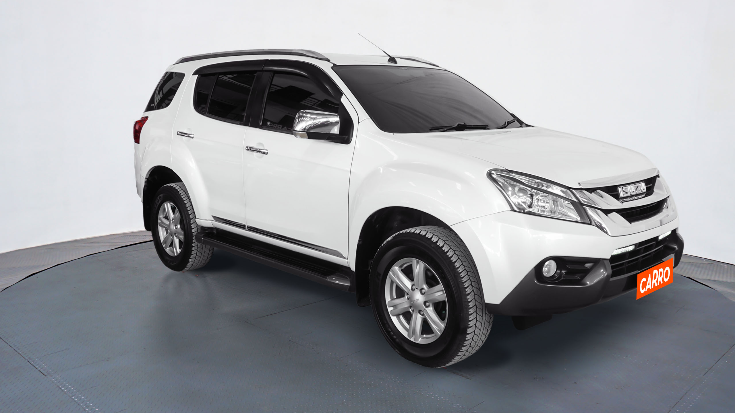 Harga Mobil Isuzu MuX Bekas Murah Di November 2022 - Zigwheels Indonesia