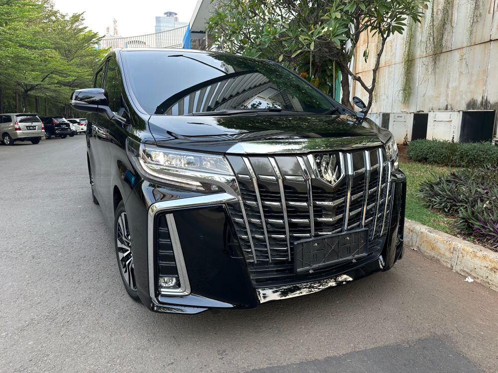 Harga OTR Toyota Alphard Vellfire - Simulasi Kredit & Cicilan | Oto