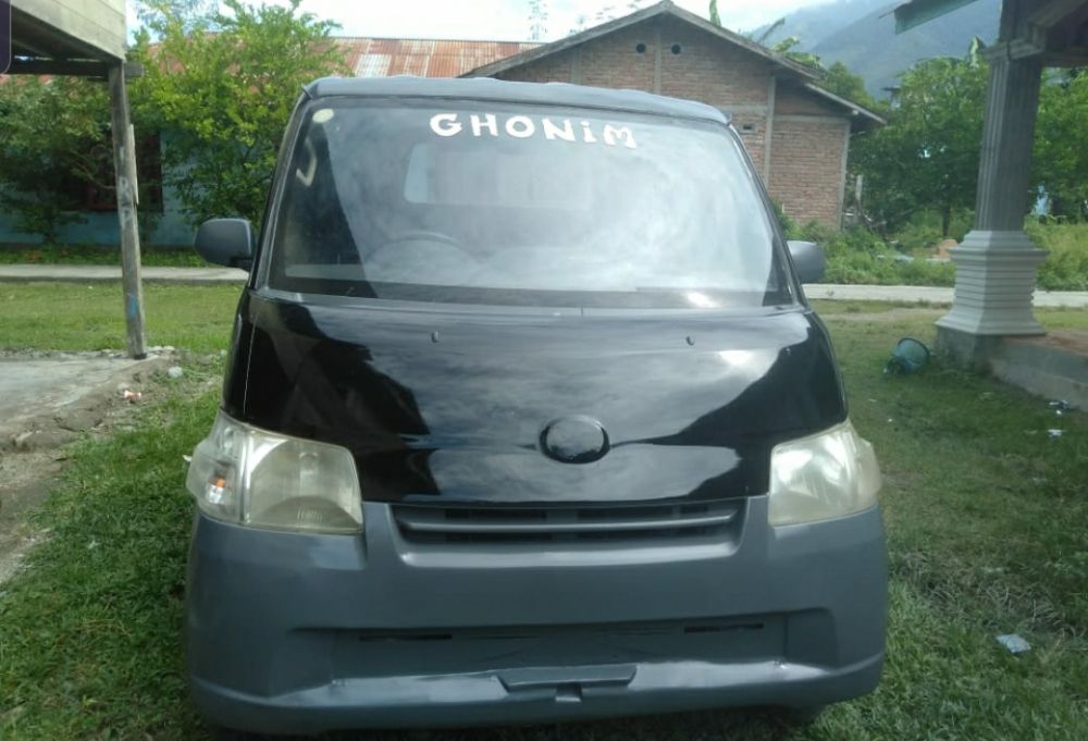 Dihentikan Daihatsu Grand Max Fitur dan Spesifikasi | Oto