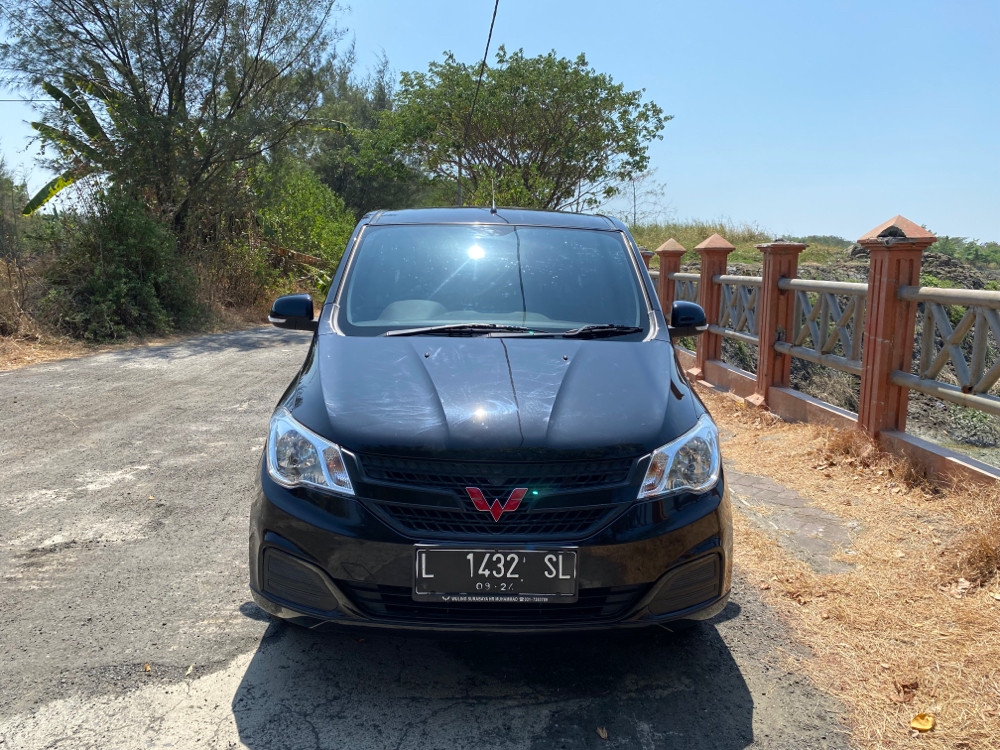Harga OTR Wuling Alvez 2023 di Surabaya - Lihat Simulasi Kredit, DP & Cicilan Terendah
