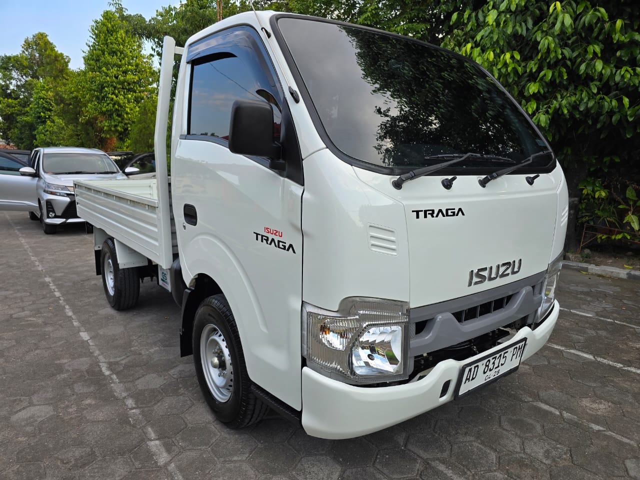 Isuzu Traga Pick Up (FD) Daftar Harga, Promo, Spek & Galeri